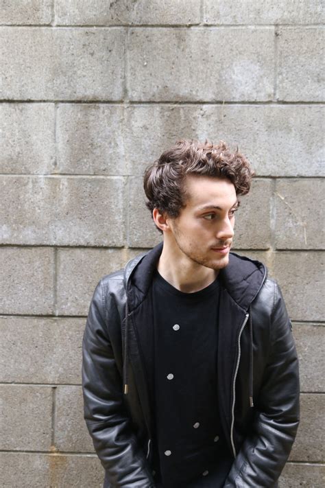 Theftin Ep Adam Johan