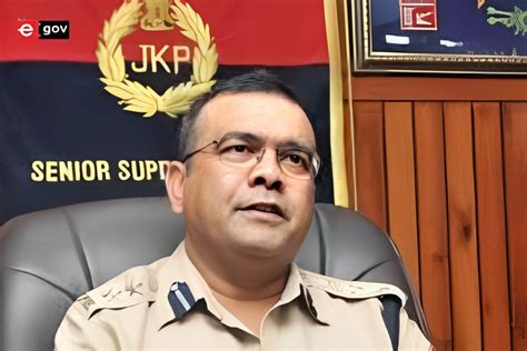 Gyanendra Pratap Singh Appointed As Crpf Chief Elets Egov