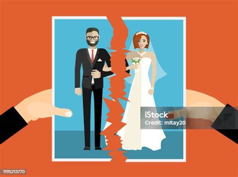 헤어지다 위기 관계 이혼 남자와 여자는 상징 갈등 불행한 사랑으로 그룹 사진을 찢어 벡터 일러스트 플랫 디자인입니다 이별 부부