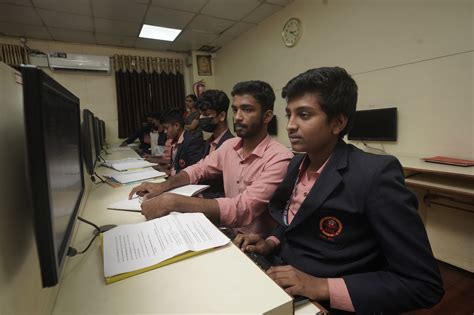 Computer Lab Adarsh PU College Best PU College In South Bangalore Reasons
