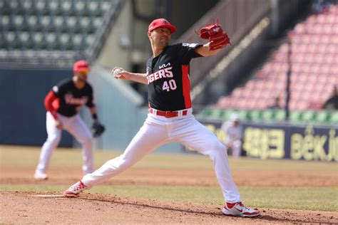 Kia 네일 시범경기 첫 등판서 휘청3이닝 무실점→4회 3실점