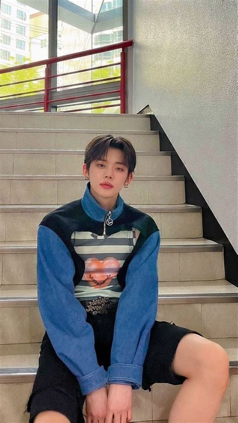 Y E O N J U N Txt Choi Daniel Bts V Pictures