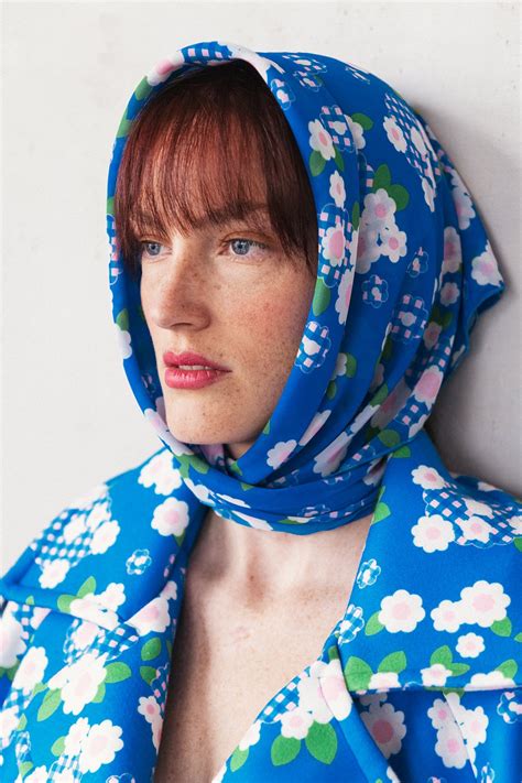 Nikoletta S Amaze Models