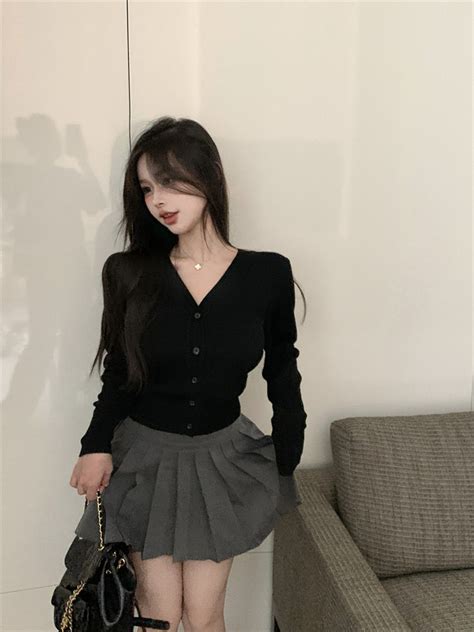 심플 여리 가디건 V 브이 넥 단추 여밈 크롭 미니 숏 슬림 섹시 청순 기본 타이트 핏 단색 가을 겨울 울 니트 스웨터 롱