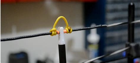 how to tie a d loop on a compound bow