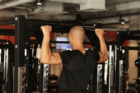 454 Resultados De Imágenes Fotos De Stock E Ilustraciones Libres De Regalías Para Barbel Back