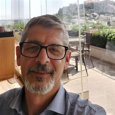 Luciano Ninu · Ikn Italy