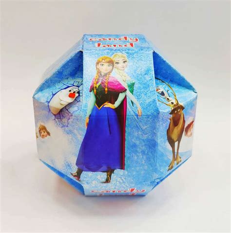 საახალწლო ბურთი სიურპრიზი