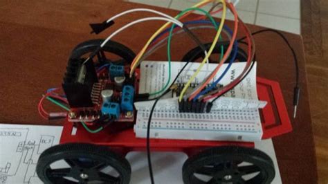 web enabled 4 wheeled robot using a photon duino