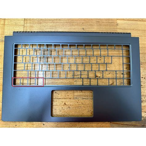 Thay V M T C Laptop Msi Modern A M Vn A M Vn A M Vn A Mu Lo I N T Shopee Vi T Nam