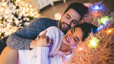 Sváteční Sex Speciální Milostné Polohy Které By Měl O Vánocích Vyzkoušet Každý Pár Proženy Cz