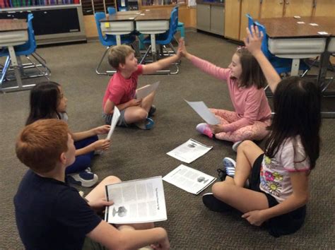 Peerly Learning Stronger Learners Through Peer Teaching