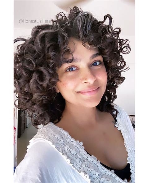 Curl Training 101 Finger Coiling And Two Strand Twists For Beautiful Curls