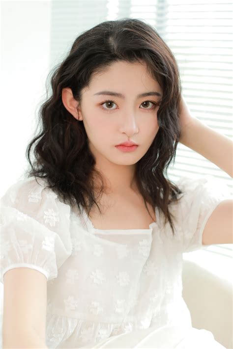 赵晴 Profile Images — The Movie Database Tmdb