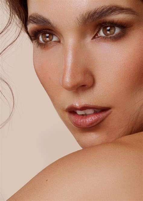 Anne Sey Mara Models