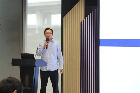 戴琼海院士报告会:ai大模型时代来临,chiplet算力扩展势在必行在浦东金桥成功举办 芯砺智能科技上海有限公司 戴琼海院士报告会:ai大模型时代来临,chiplet算力扩展势在必行在浦东金桥成功举办 芯砺智能科技上海有限公司