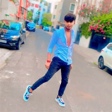Mithlesh Yadav (@dancer_mithlesh_official) • Threads, Say more