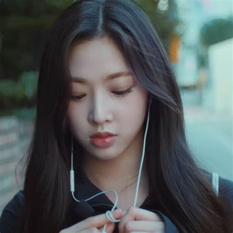 Pin By Ava🩷 On ‧₊˚ ┊ Triples Kpop Icon Tripled