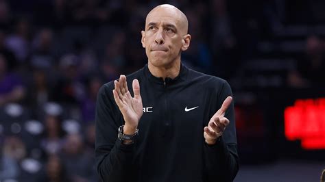 Kings Remove Interim Tag From Coach Doug Christie