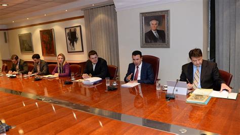 Премиерот Заев и еколошките здруженија отворено разговараа за сите аспекти за заштита на