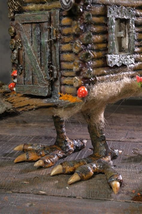 Избушка Бабы Яги в 2024 г Осенний домашний декор Баба яга Декорации