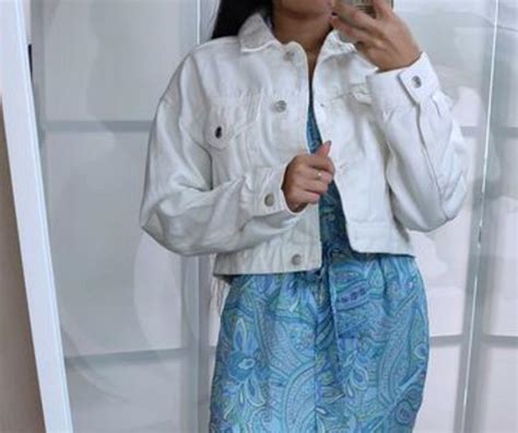 Легкий піджак з отвiрами — ціна 360 грн у каталозі Піджаки і жакети Купити жіночі речі за