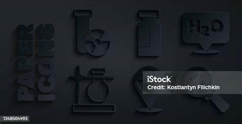 위치에 방사성 설정 H2o에 대한 화학 공식 테스트 튜브 플라스크 스탠드 돋보기 아래 미생물 방사선 아이콘 벡터 3차원 형태에 대한 스톡 벡터 아트 및 기타 이미지 Istock