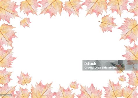 수채화 일러스트에서 프레임 은 빈 공간이있는 단풍 나무 잎을 가을 빨간색 노란색 색상으로 칠했습니다 빈 카드 템플릿 10월에 대한 스톡 벡터 아트 및 기타 이미지 Istock