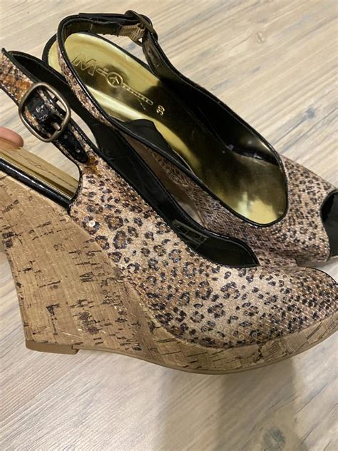 Тренд сезону 2024 — ціна 500 грн у каталозі Босоніжки Купити жіночі речі за доступною ціною на