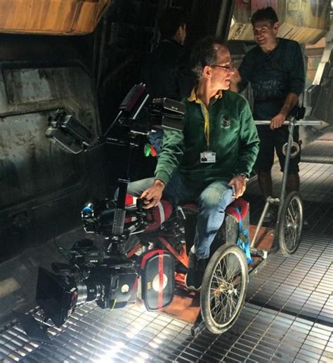 Crazy Dollysteadicam Rig On The Set Of Star Wars The Force Awakens Starwars