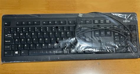 Keyboard Fujitsu 鍵盤 電腦＆科技 電腦周邊及配件 電腦鍵盤及相關產品 Carousell
