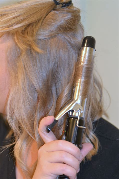 How To Curl Short Hair Houston Mommy And Lifestyle Blogger Moms Without Answers