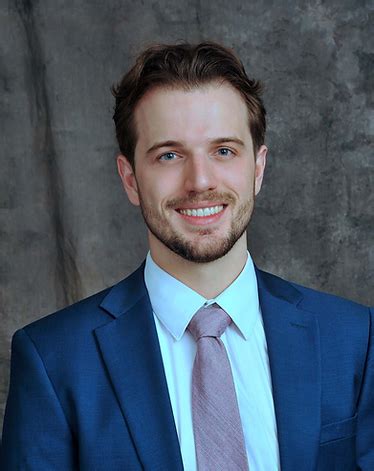 Dr Blake Clarke Advanced Endodontics