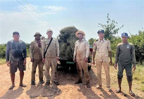 បង្ក្រាបបទល្មើសនេសាទ និងរឹបអូសឧបករណ៍នេសាទខុសច្បាប់ជាច្រើន នៅក្រុងក្រចេះ នគរដ្រេហ្គន