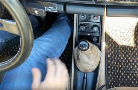 Shifting The Porsche 915 Transmission