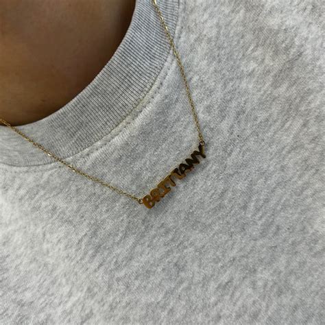 Why Personalized Necklaces Make Meaningful Everyday Accessories