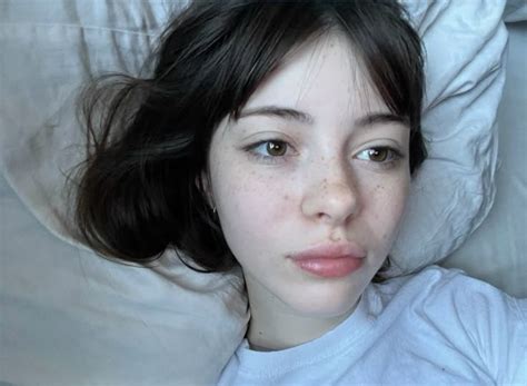 Kingsephi In 2025 Girls In Love Nut On Face Girl Crushes