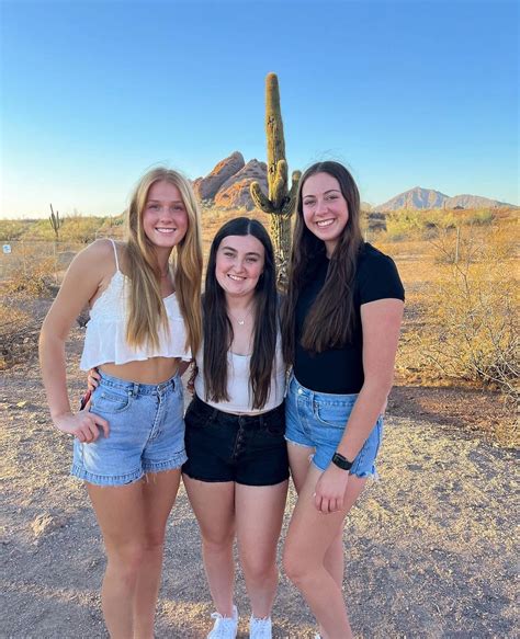 Desert Babes R Ranked Girls