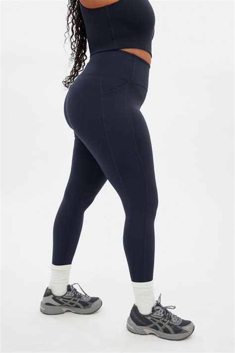 Skyline Compressive Pocket Legging — Girlfriend Collective