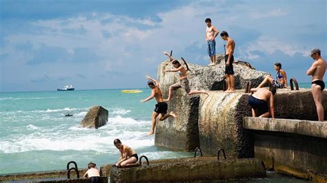 Russian Ranking Shows Black Sea Resorts Most Popular Among Foreign Tourists