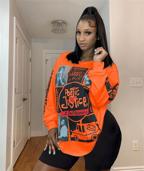 Plus Size Ladies Print Top And Shorts Two Piece Set