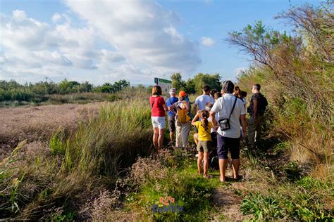 Visitant La Séquia Major De Vila Seca De Ruta En Família