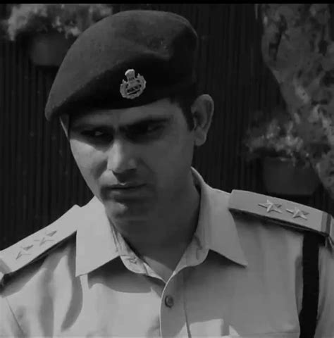 अग्निमय हूँ अग्निरूप हूँ अग्नि का उपासक हूँ अग्नि मेरी आत्मा सत्याग्नि का ही विस्तार हूँ मैं