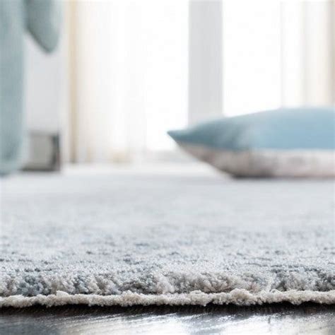 Safavieh Clearance Valencia Val549g Light Grey Rug Light Grey Rug