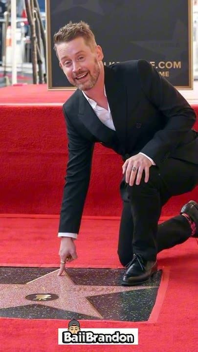 Macauly Culkin Recibe Estrella En Hollywood Shorts Youtube