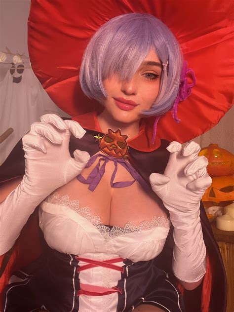 Shadory On Twitter Trick Or Treat Https T Co Iiuylq W K Twitter