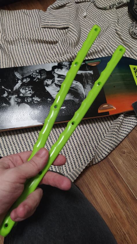 Should I Put Curvy Edge Inside Or Outside Rnewskaters