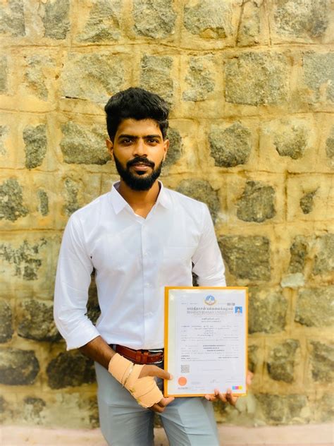 Mohammed Riyas M On Linkedin Gradutationday Friends Collegelife Opentowork