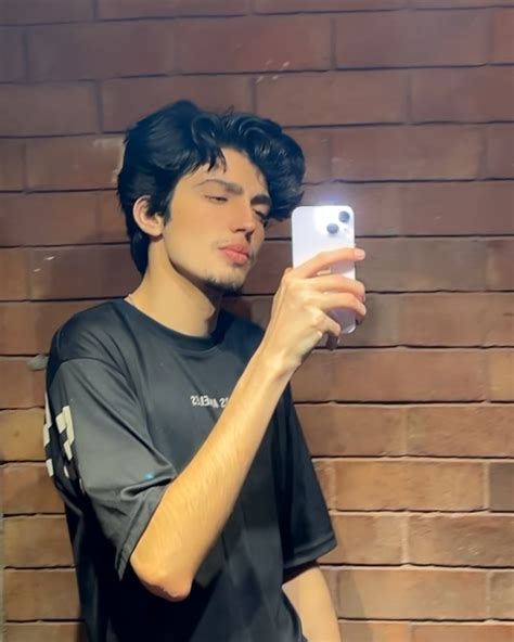 ‎یو سف خان 🕊️‎ Where Are You Now Pics Instagram