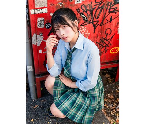 ちとせ よしの、カッコ可愛い制服姿にファン歓喜の声「よしのんしか勝たん」（wwsチャンネル）｜dメニューニュース（nttドコモ）